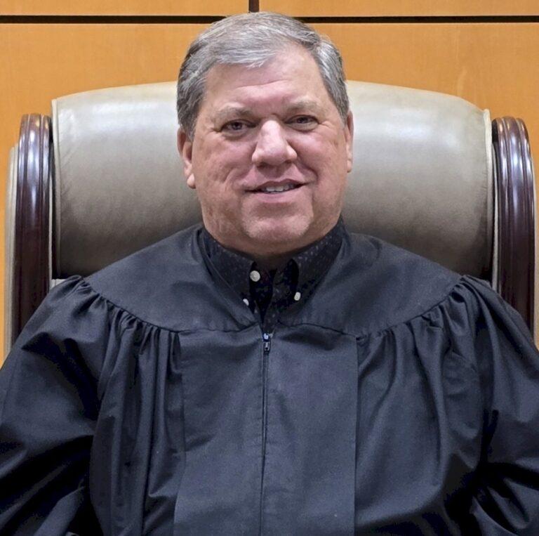 Biography: Crawford, Charles – Eighteenth Judicial Circuit Courts
